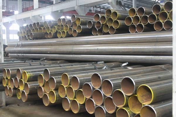 Industrial Hot Dip Galvanized ERW Steel Pipe Silver / Black Painted ...
